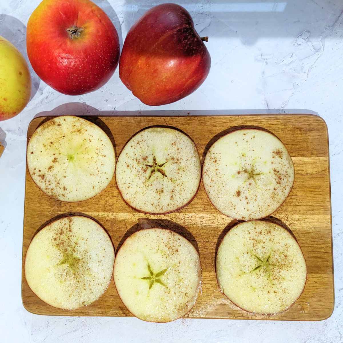 Air Fryer Apple Slices - The Air Fryer Kitchen