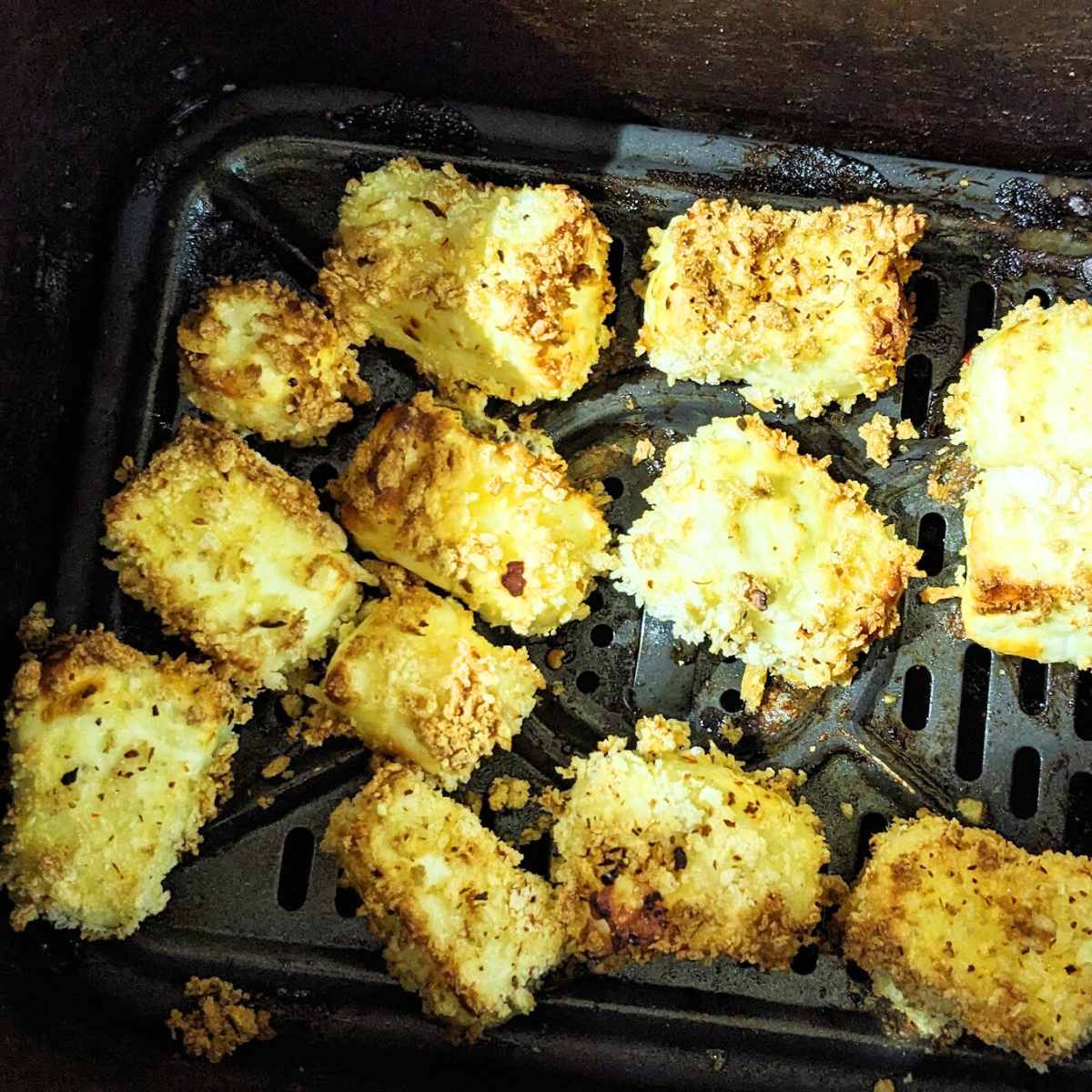 Air Fryer Halloumi Bites - The Air Fryer Kitchen